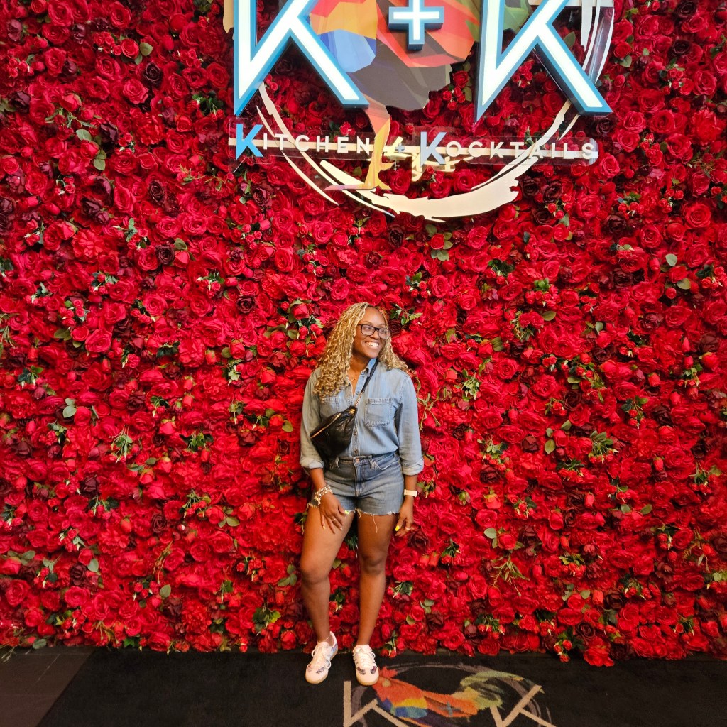 Girls’ Day Out: Kocktails & Conversation – Living with Loren